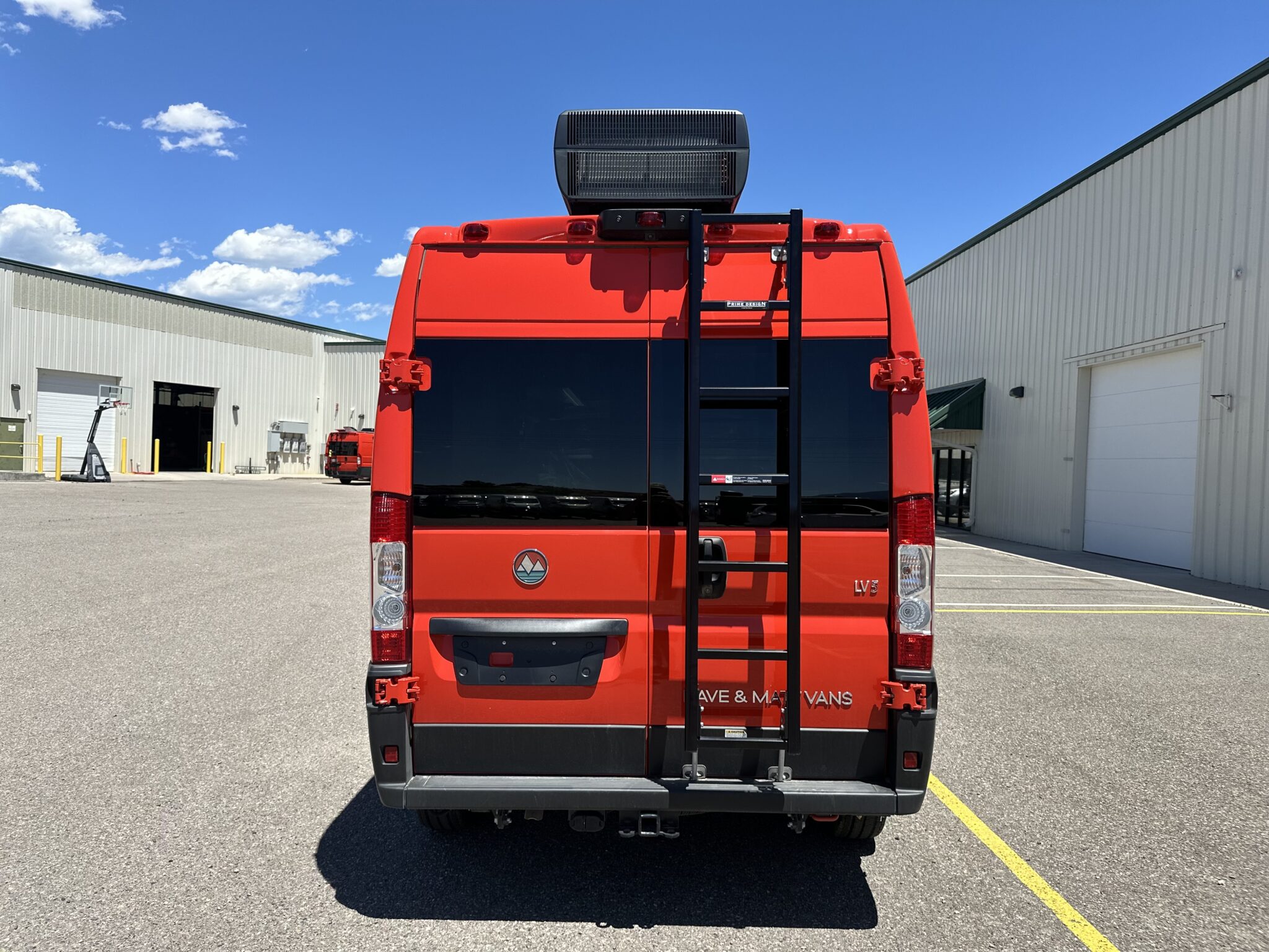 2024 LV5.1Desert Sunset 5558 - DM Vans